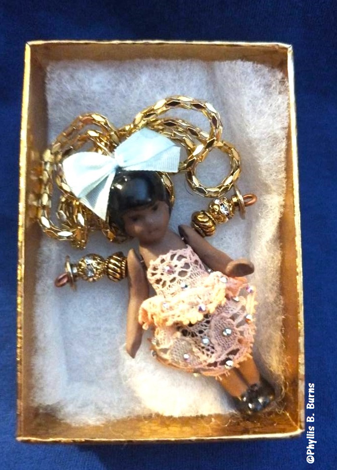 2025 WLBDA Club Doll Necklaces by Goldie Wilson – DeeBeeGee's Virtual ...
